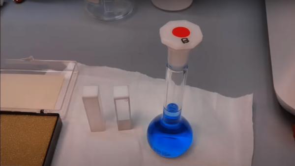 UV Vis Spectroscopy - How To Use A Spectrophotometer | ICuvets Cells