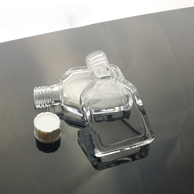 QT071, Custom Quartz Glass Bottle / Cuvette With Screw Thread Cap | QT071